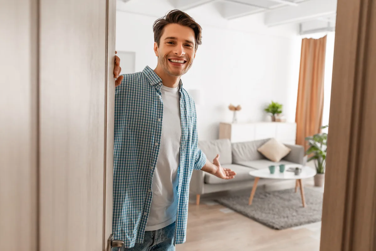 Per quanto tempo si può ospitare una persona in casa propria?