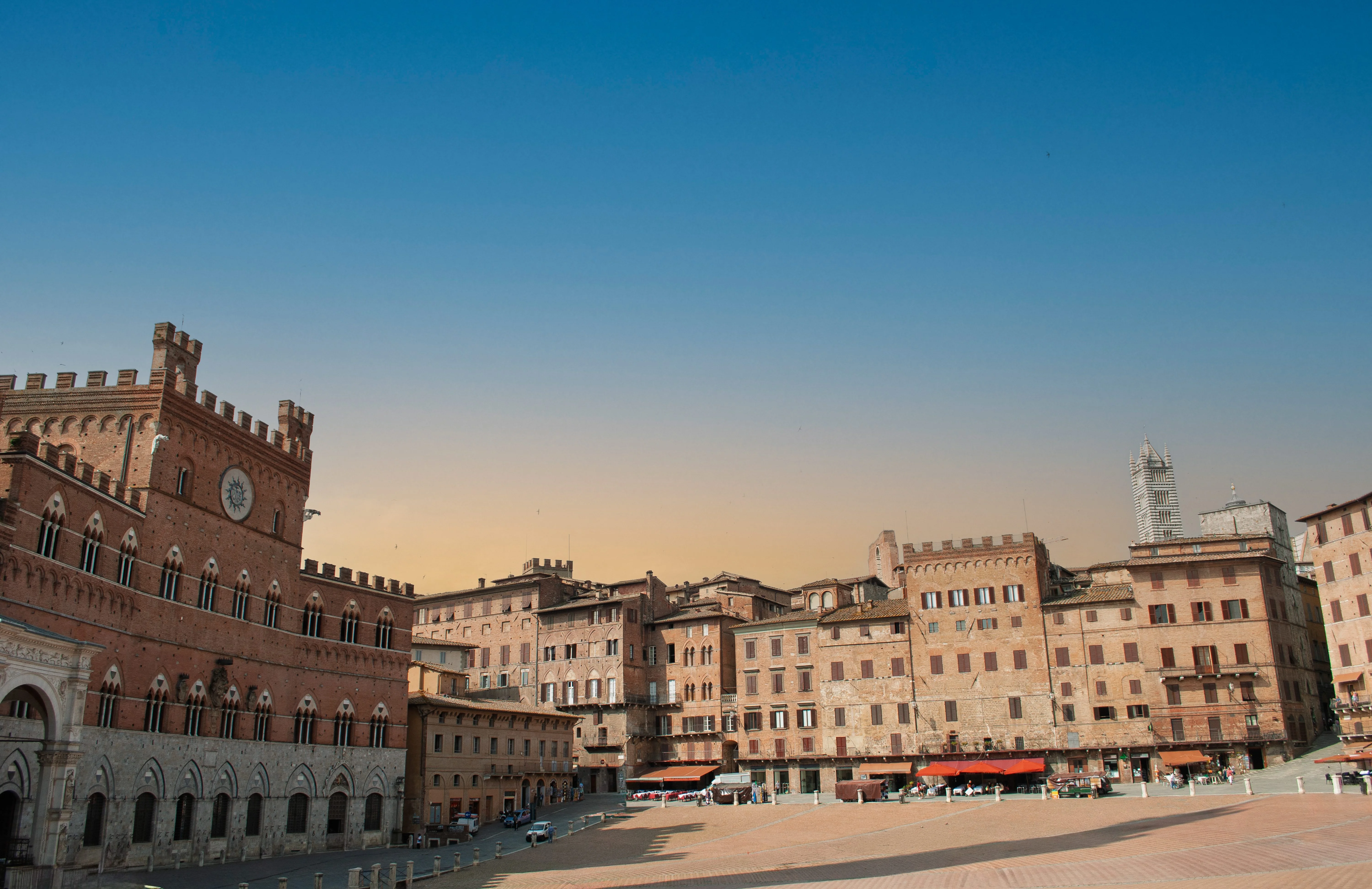 When and how is the Palio of Siena celebrated? Dates and program 2025