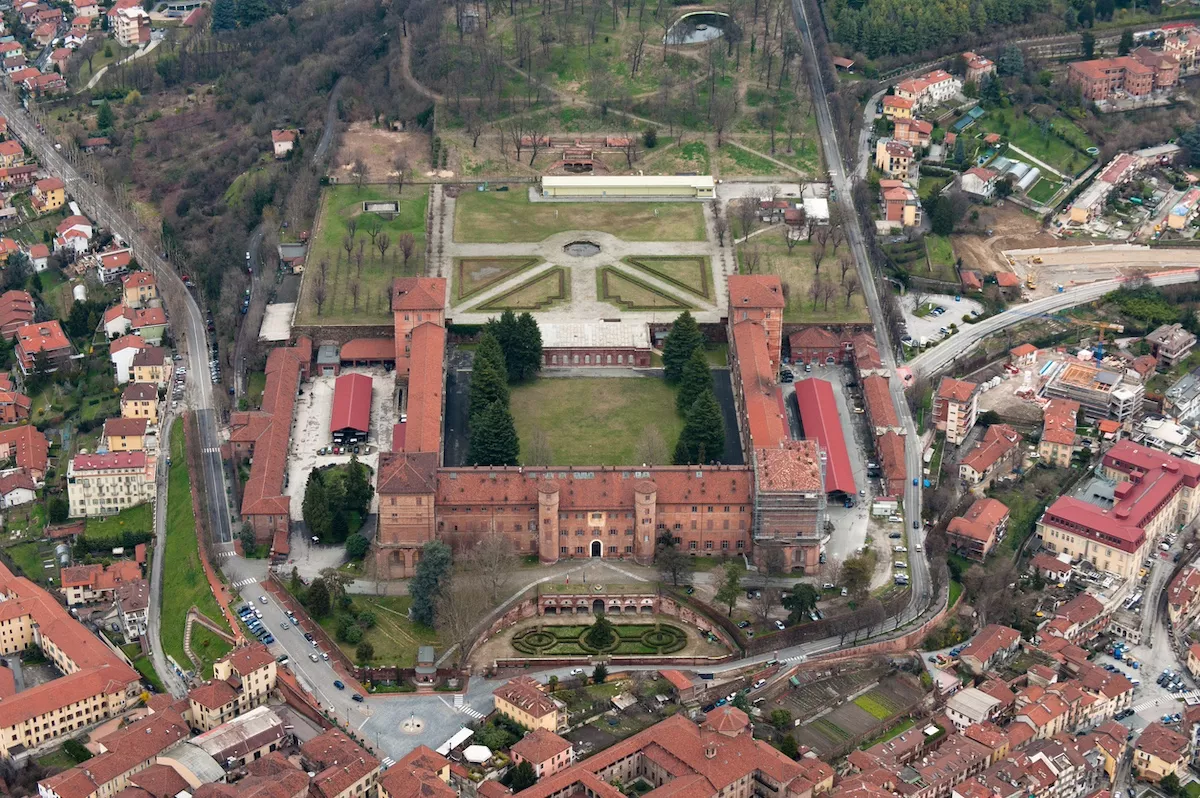 Moncalieri Castle: where it is located, history and interesting facts