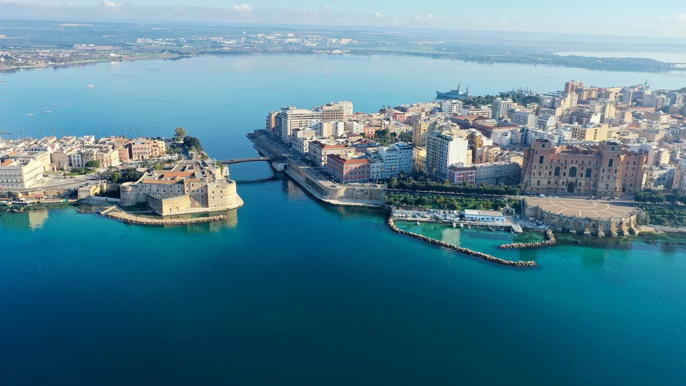 Taranto: the first offshore wind farm opens