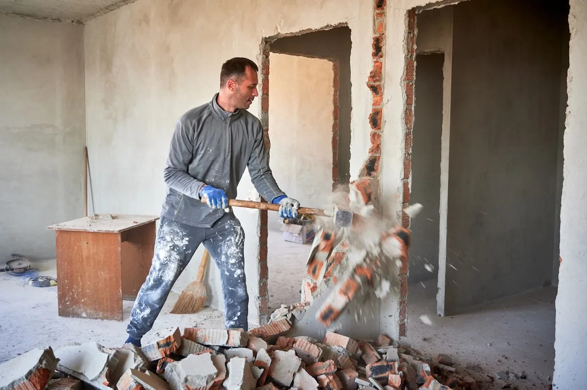 Quando e come si può abbattere un muro interno senza CILA?