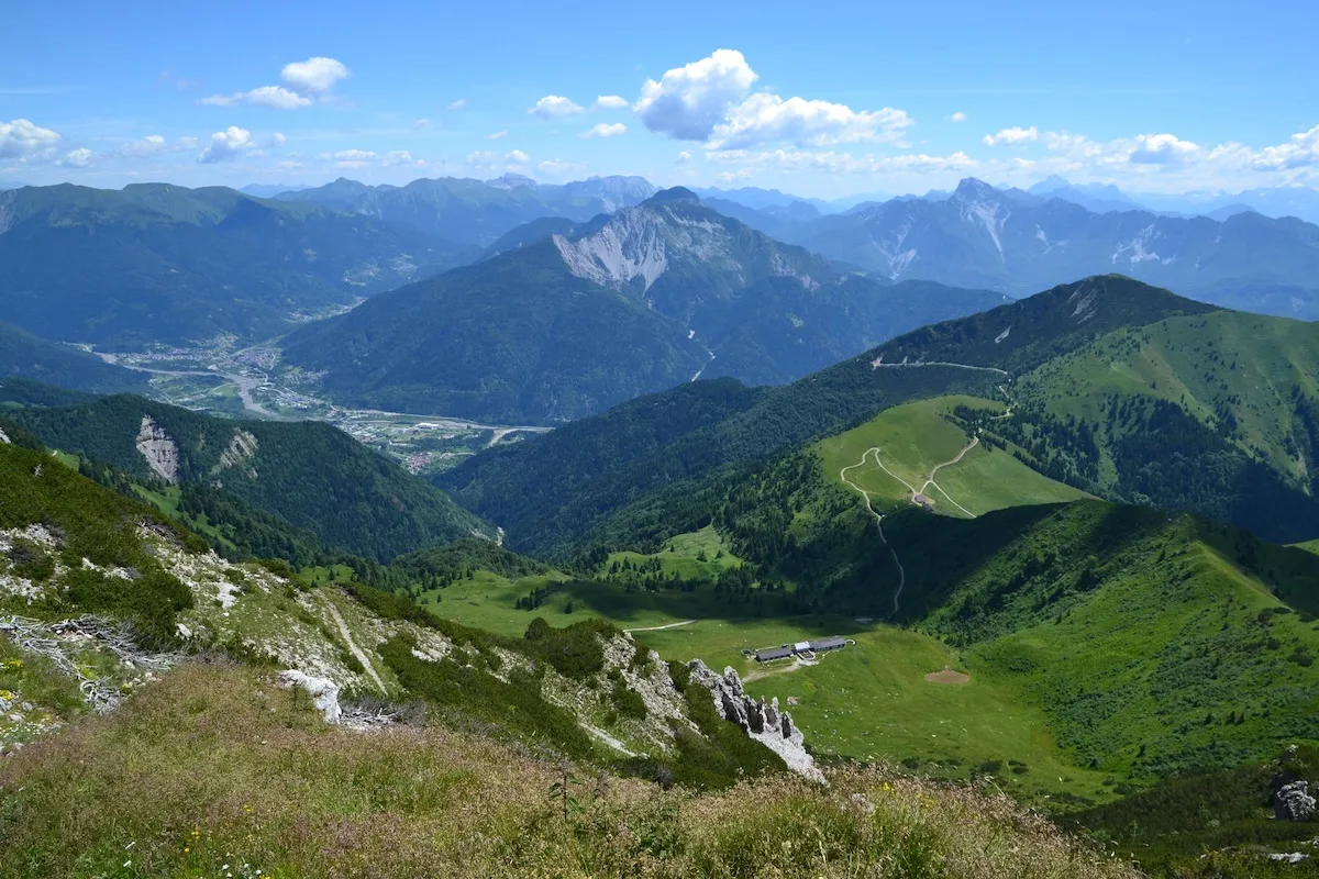 Carnia: where it is located, how to get there, and what to see