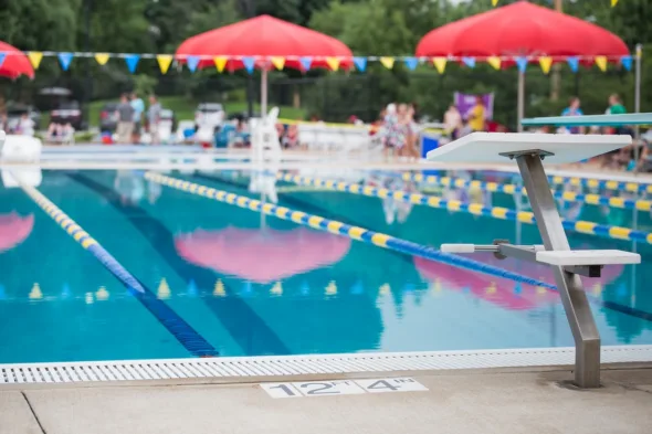 Come aprire una piscina aperta al pubblico: quali sono le procedure e ...